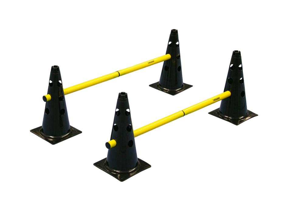 Set of 4 boundary cones at the best price | Lynxsport.eu
